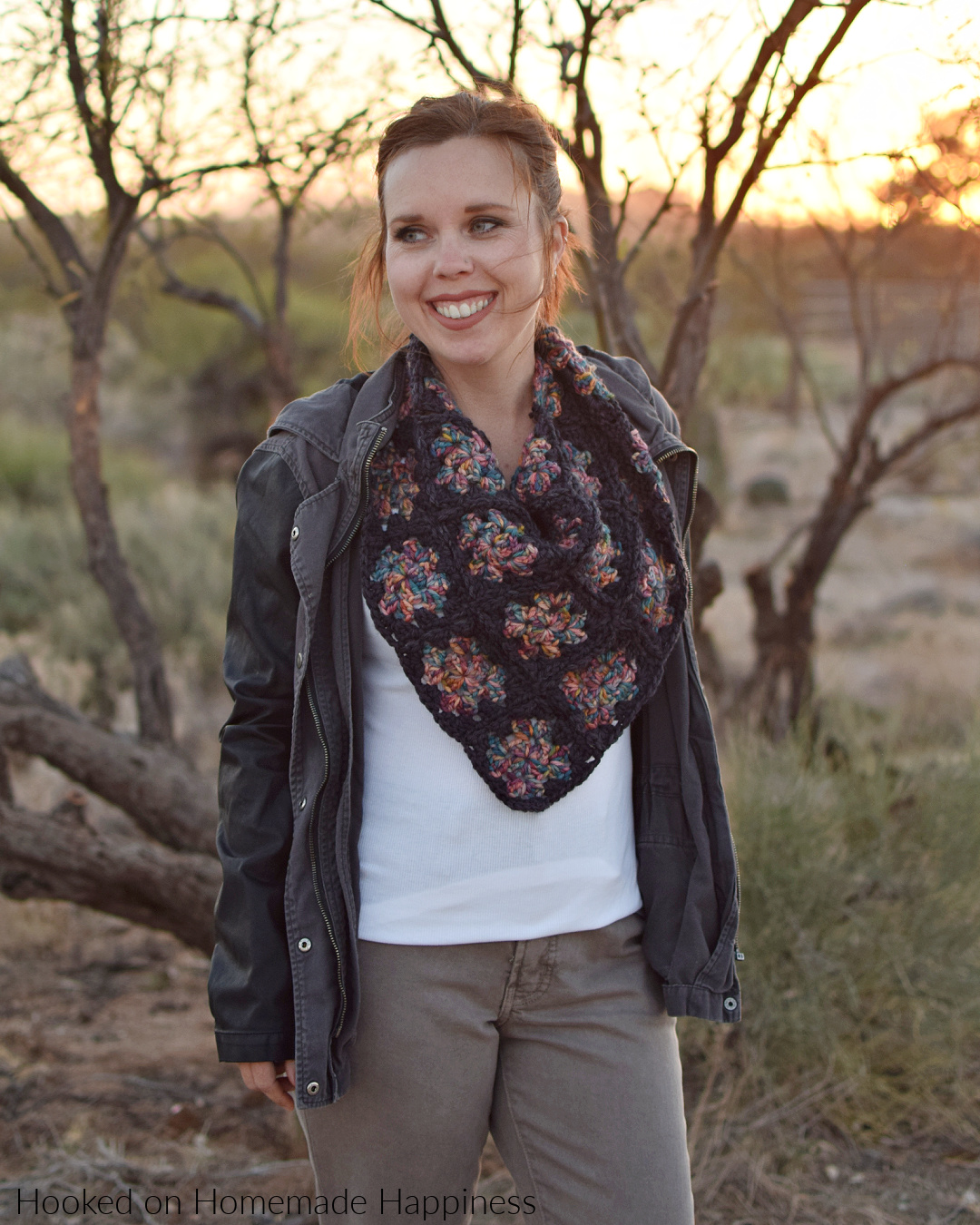 Granny Square Cowl Crochet Pattern - Hooked on Homemade Happiness
