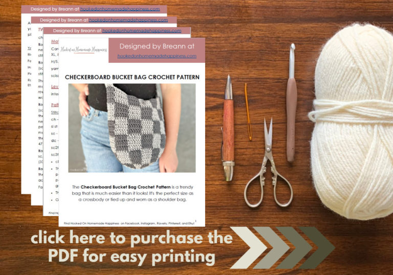 Checkerboard Bucket Bag Crochet Pattern - Hooked on Homemade Happiness